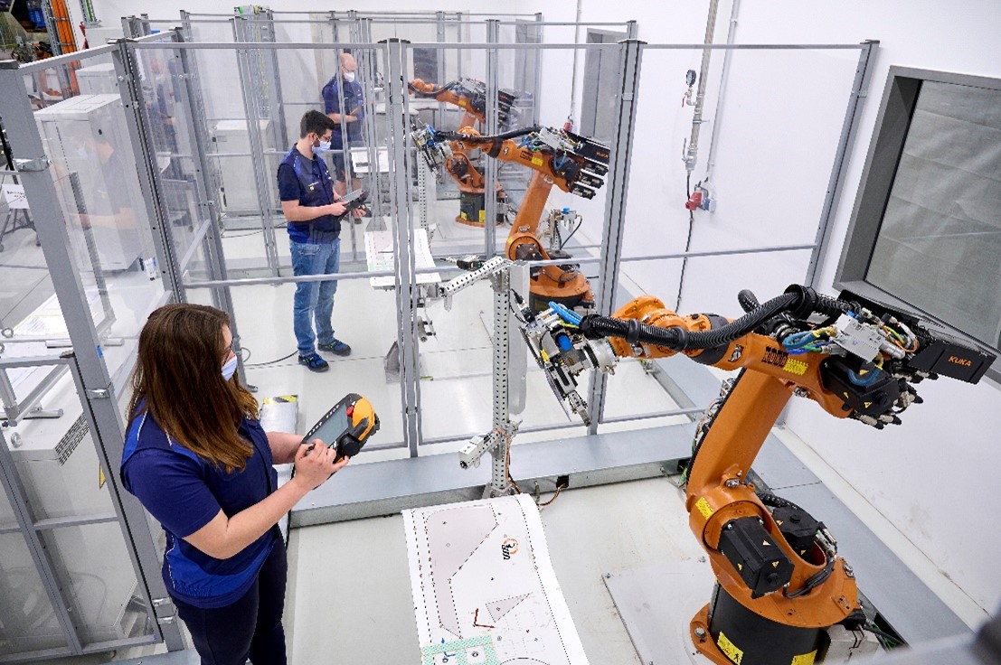 BMW Spending €790 Million to Expand E-Drive Production Operations ...